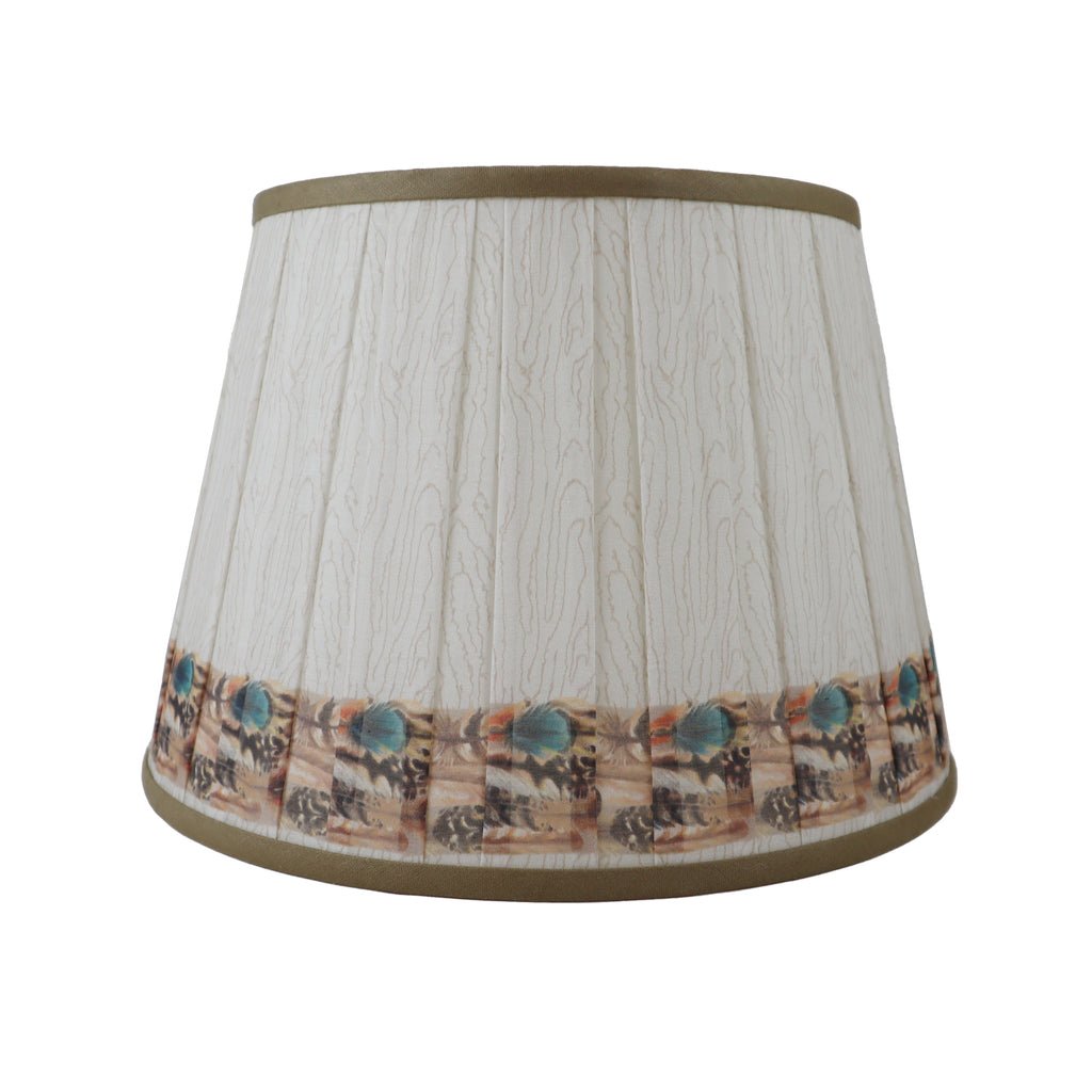 Timeless Minimalist Elegant Lamp Shade with Contrast Trim – Circa